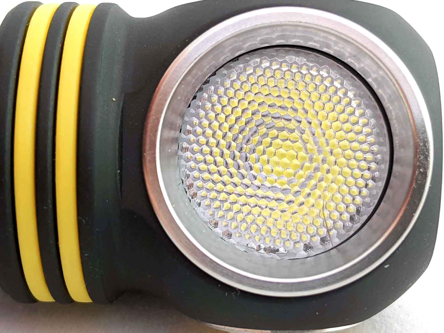 Armytek Elf C2 Review by 1Lumen.com | Armytek Blog